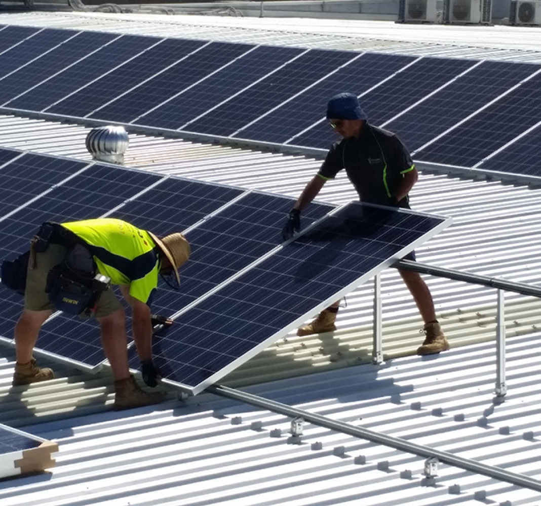 Pakenham Jump Crazy Commercial Solar Installation - EnviroGroup